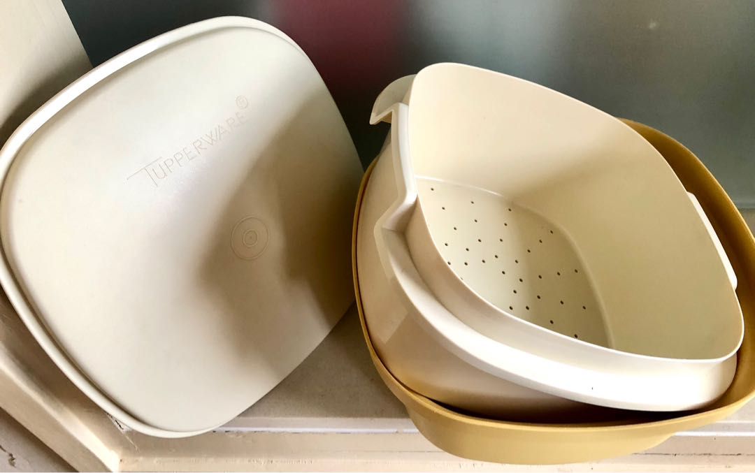 Tupperware Sieve Box, Furniture & Home Living, Kitchenware & Tableware ...
