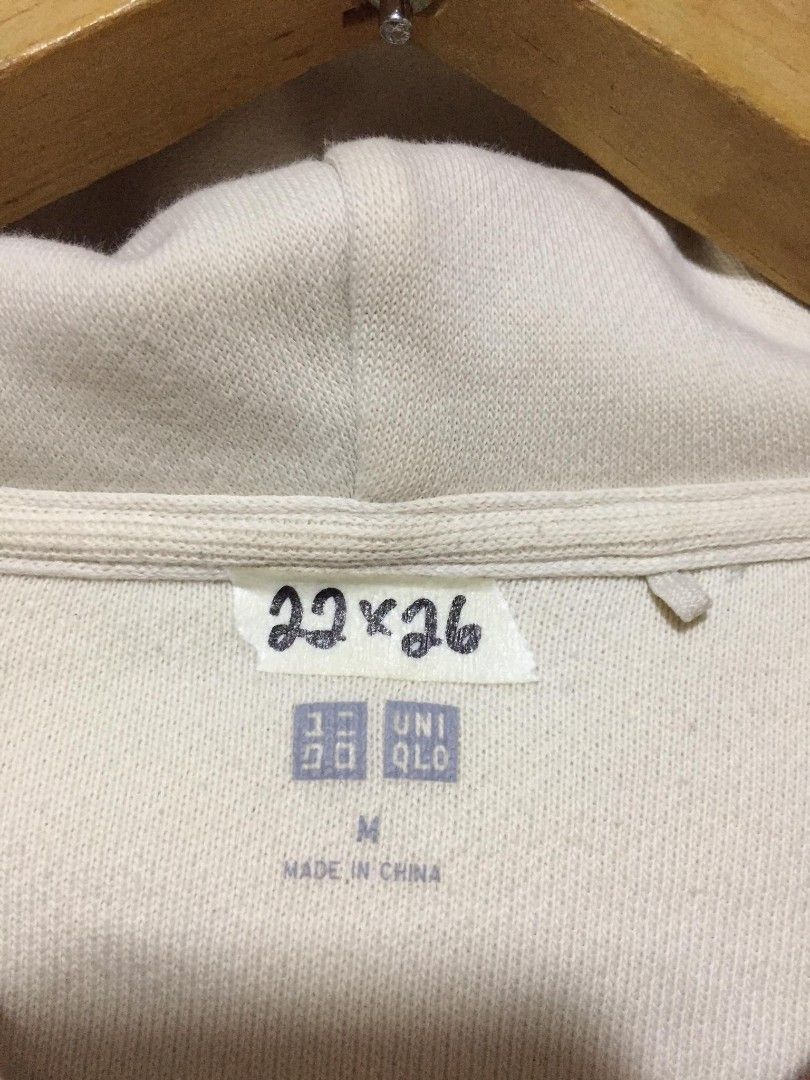 UNIQLO, Men's Fashion, Coats, Jackets and Outerwear on Carousell