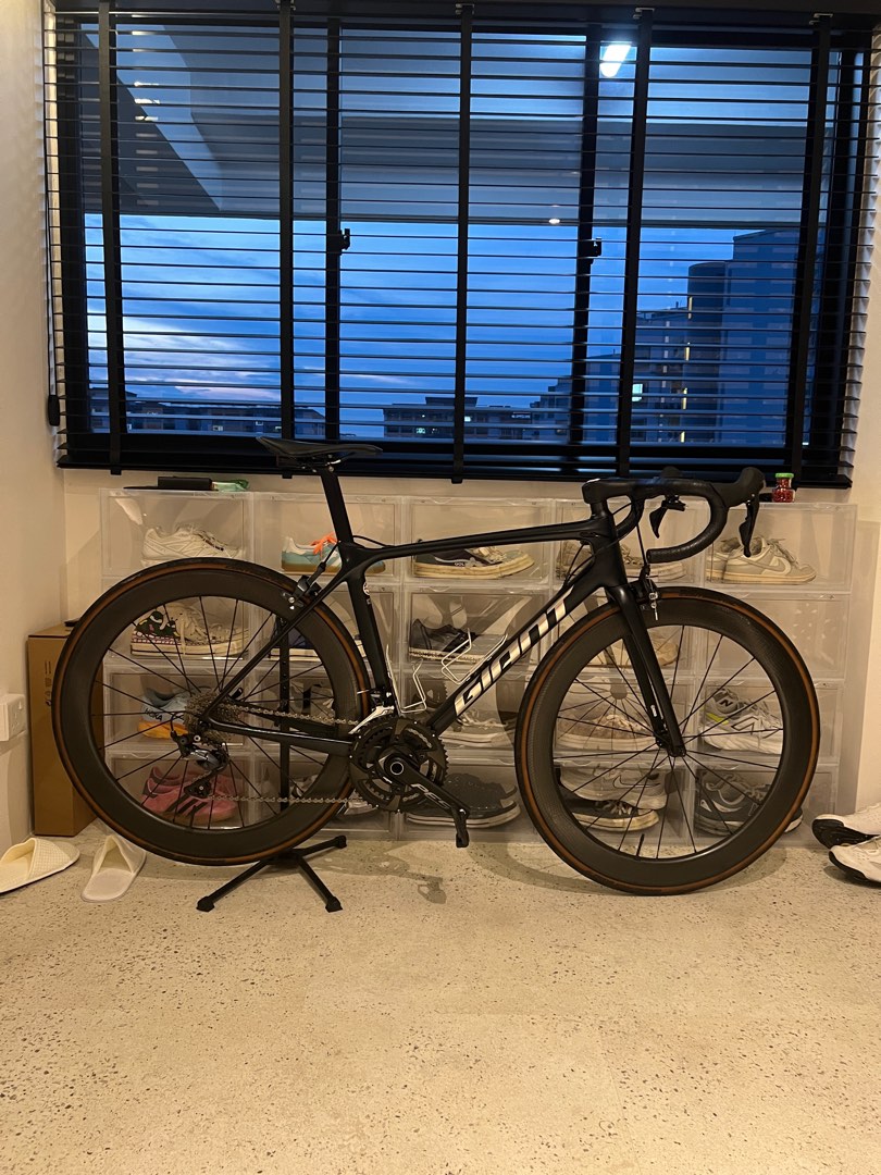(USED) Giant TCR Advanced Pro 1 RIM w Power Meter, Sports Equipment ...