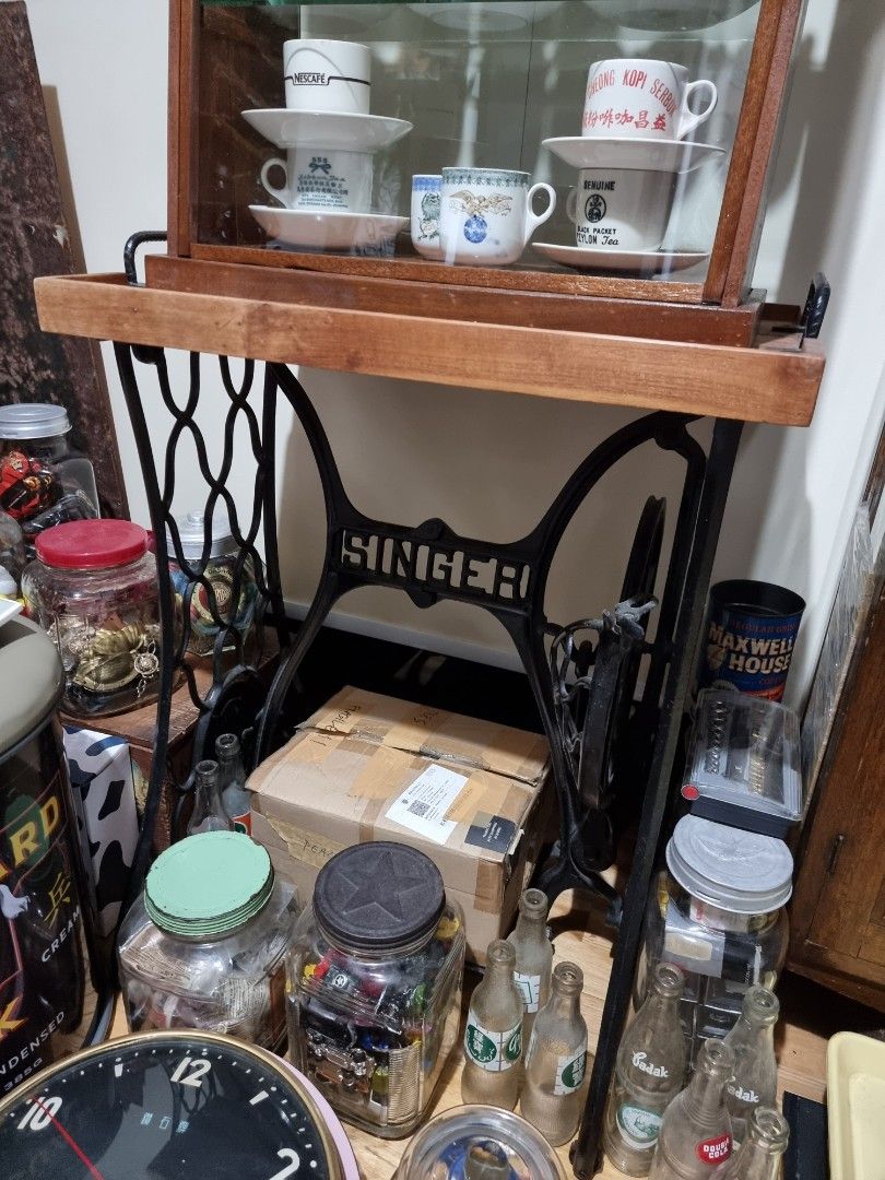 Vintage Singer "Spider" Legs + Wooden tray top, Furniture & Home Living ...