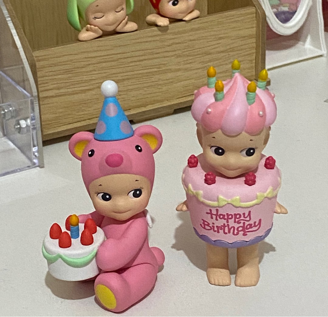 wts/lfb sonny angel pink birthday bear + raspberry cake set, Hobbies ...