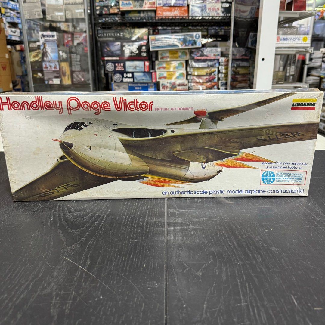 1/96 Lindberg Handley Page Victor Model Kit, Hobbies & Toys, Toys ...
