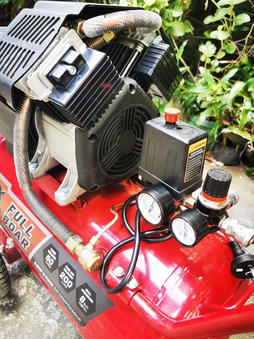 air compressor/V-TWIN, Commercial & Industrial, Construction Tools ...