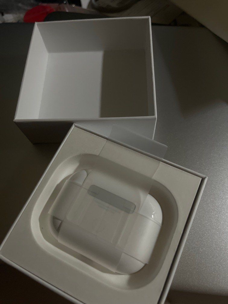AirPod pro 2 (lightning) replacement set, Audio, Earphones on Carousell