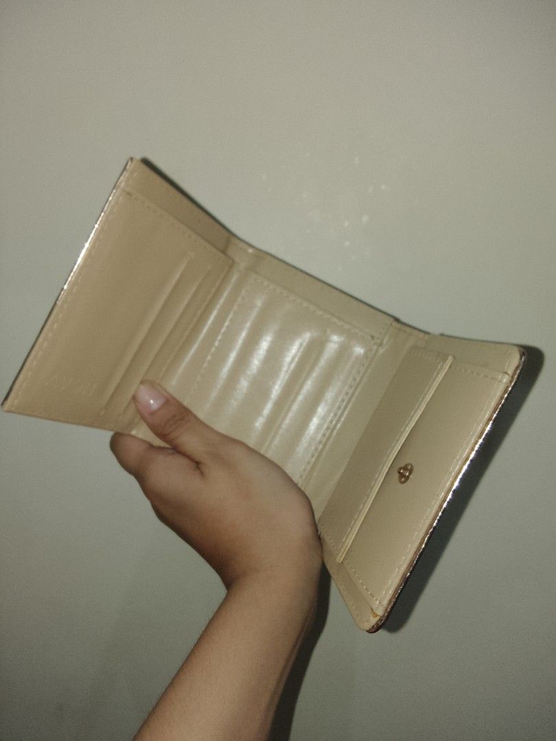 Avon Wallet | bill, card, and coin purse, Luxury, Bags & Wallets on ...