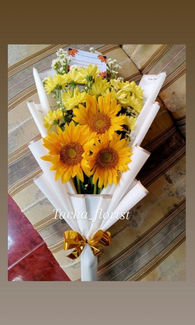 Buket bunga matahari asli ready cimahi bdg, Perkebunan di Carousell