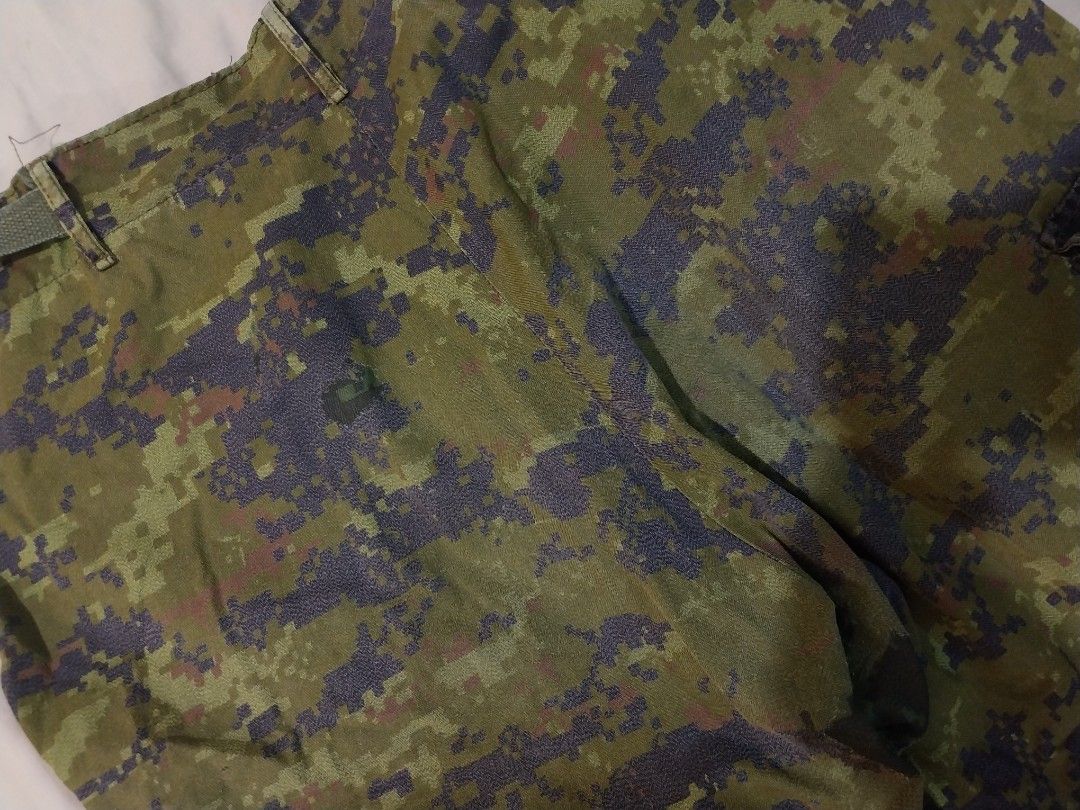 CADPAT CANADIAN CAMOUFLAGE TROUSERS, Men's Fashion, Bottoms, Trousers ...