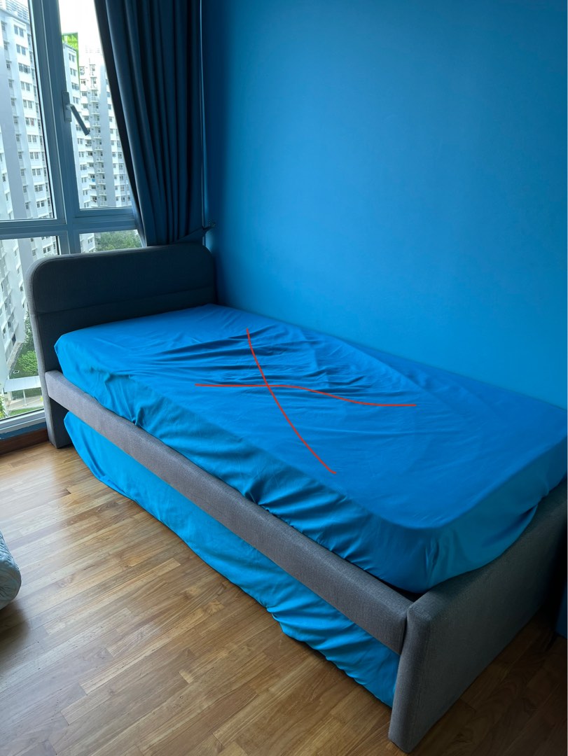 CELLINI Single bed frame and mattress (without the upper mattress ...