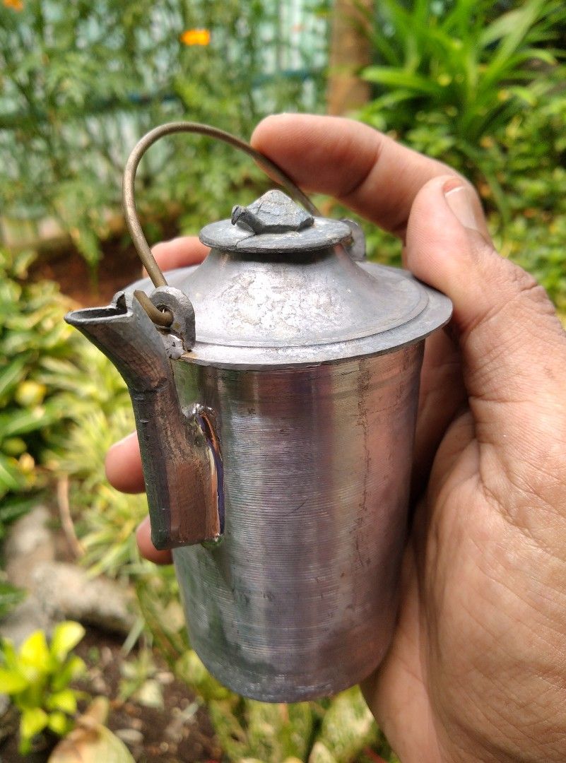 Ceret oriental, bahan full timah, Antik, Pajangan di Carousell