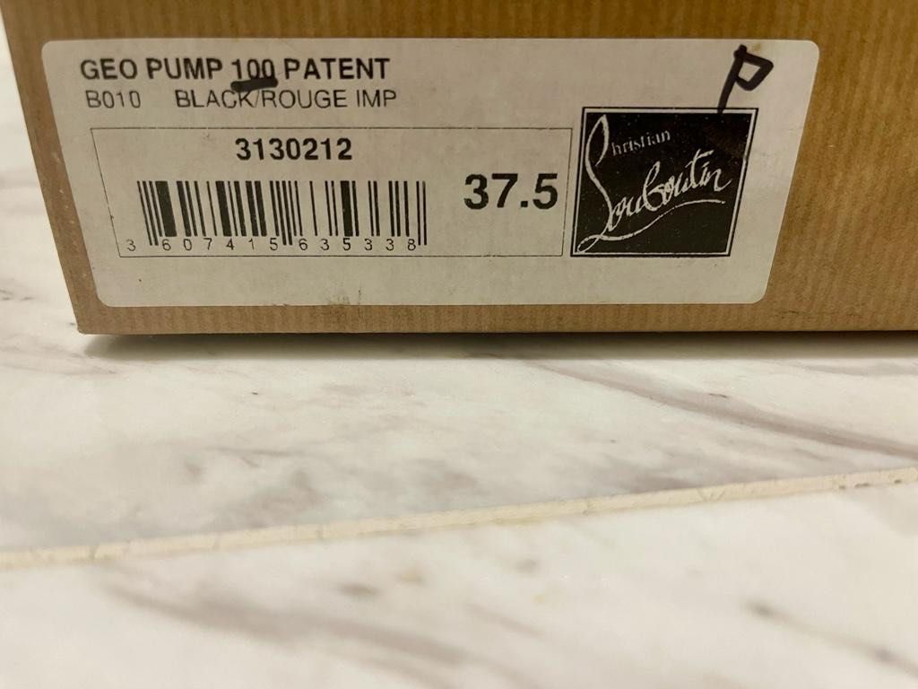 Christian Louboutin Geo Pumps, Women's Fashion, Footwear, Heels on ...