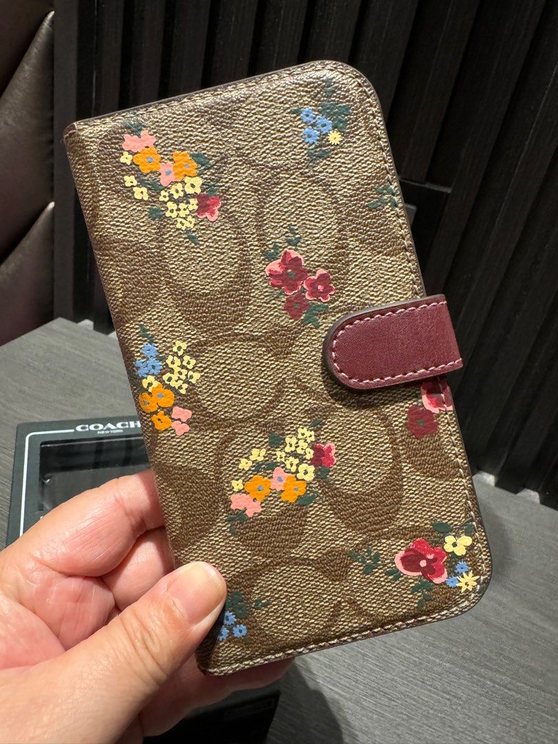 Coach iphone 14 pro casing with cards holder, Mobile Phones & Gadgets ...