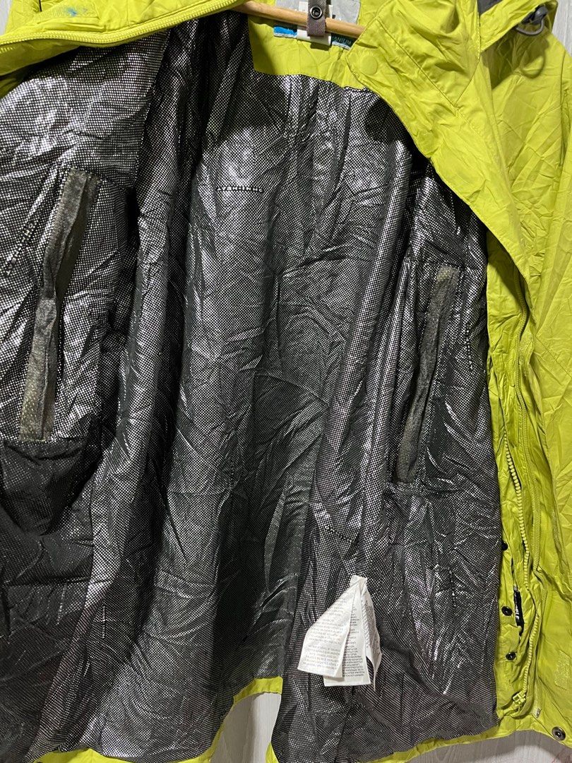 Columbia titanium jacket, Men's Fashion, Coats, Jackets and Outerwear ...