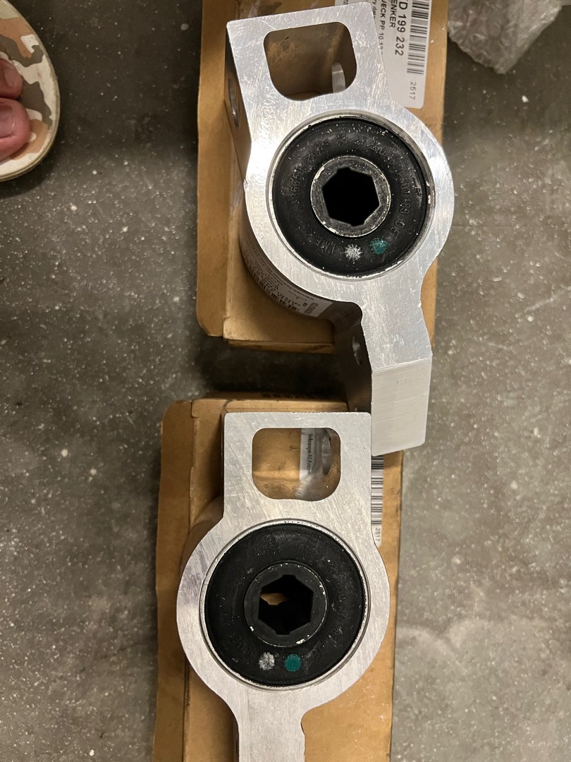 Control arm mount - rear position, Car Accessories, Accessories on ...