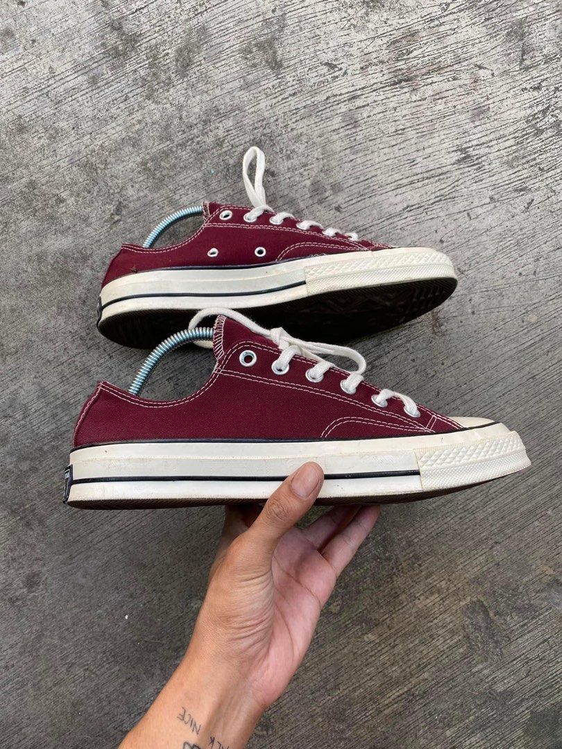 Converse Chuck 70s Low Burgundy, Men's Fashion, Footwear, Sneakers on ...