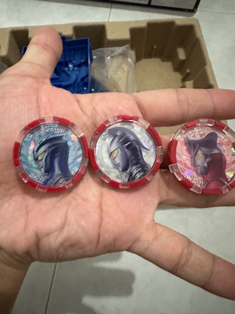 Dx Ultraman Z Ultra Z riser& medal set, Hobbies & Toys, Toys & Games on ...