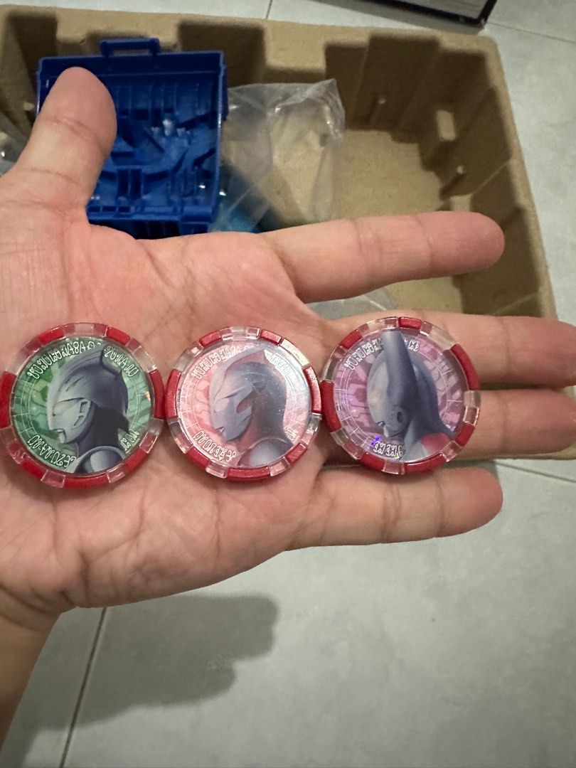 Dx Ultraman Z Ultra Z riser& medal set, Hobbies & Toys, Toys & Games on ...