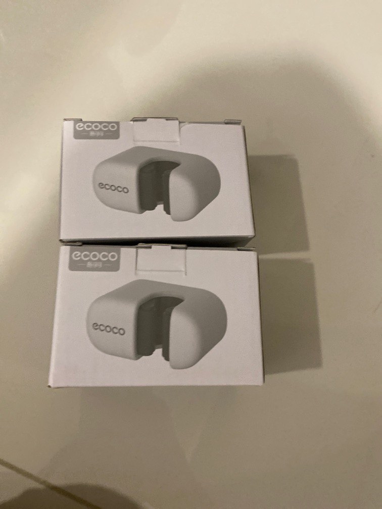 Ecoco map and broom holder, Furniture & Home Living, Home Improvement ...