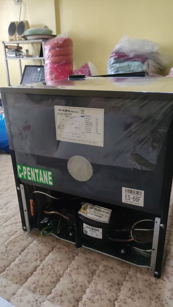 EZY ES-66F 1.7 cu.ft. Mini Bar Blue Refrigerator, TV & Home Appliances ...