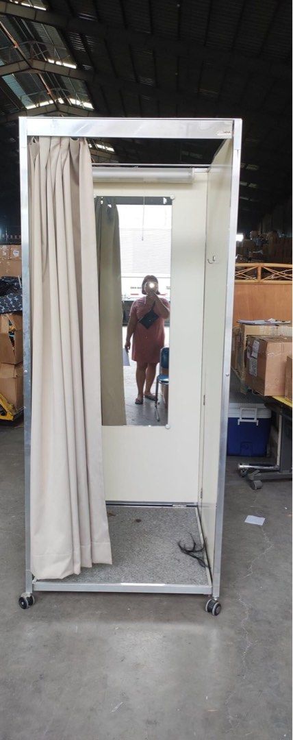 FITTING ROOM CUBICLE - FOLDABLE, Furniture & Home Living, Furniture ...