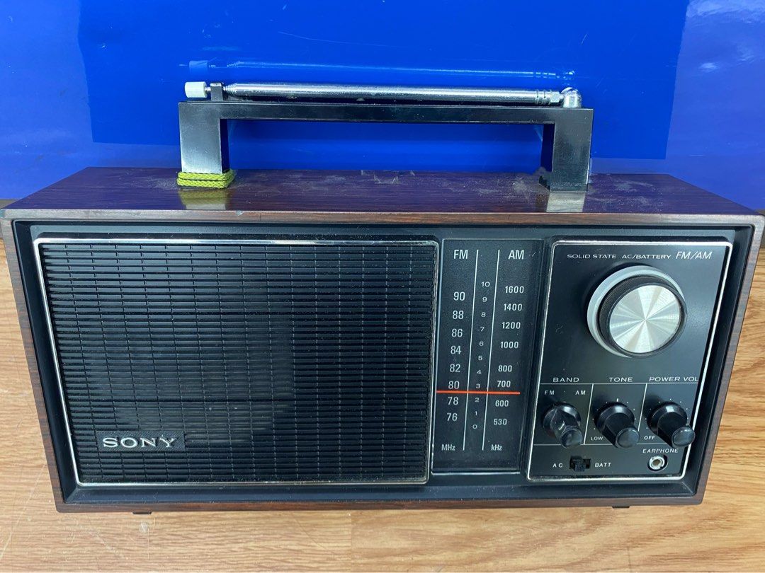 【Fully Working】1960s Vintage Sony Solid State AC/Battery AM FM Radio ...