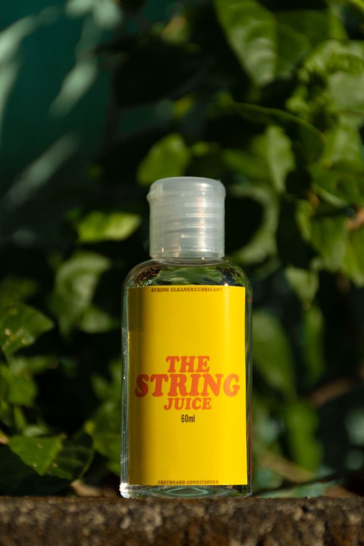 Guitar String Cleaner Fretboard Conditioner Oil Lubricant The String ...
