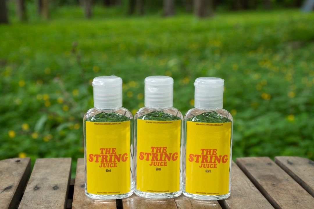 Guitar String Cleaner Fretboard Conditioner Oil Lubricant The String ...
