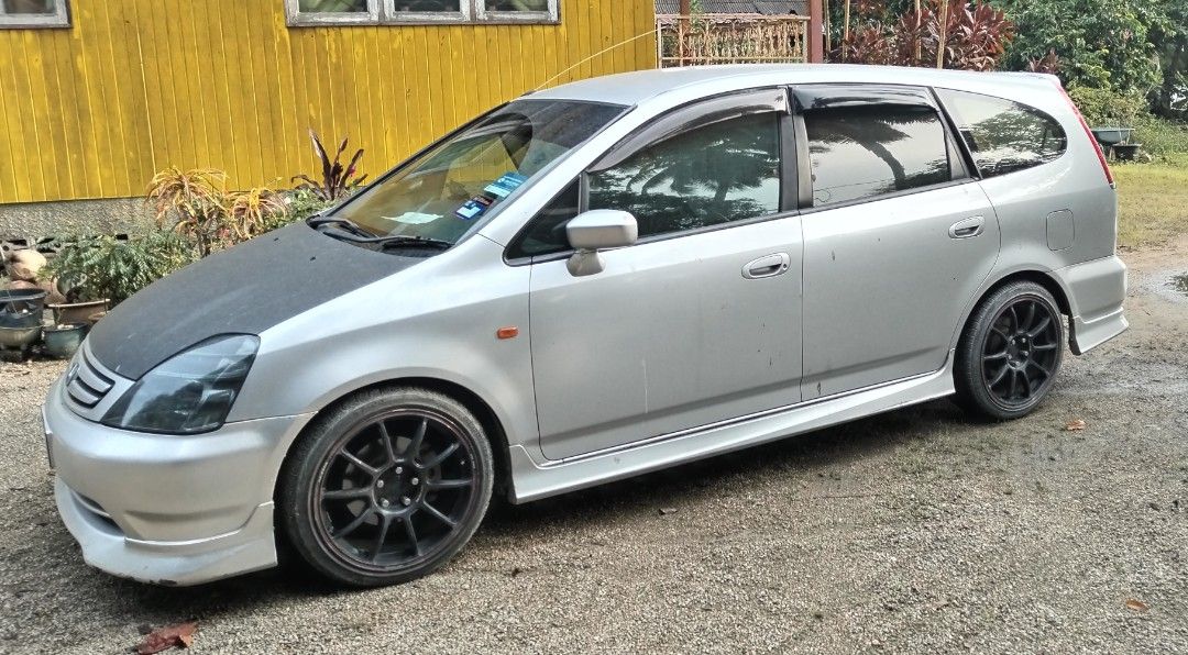 Honda stream rn3 2001, Cars, Cars for Sale on Carousell