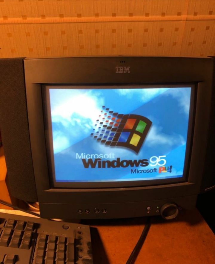 IBM Aptiva with 15" CRT monitor, 電腦＆科技, 桌上電腦 - Carousell