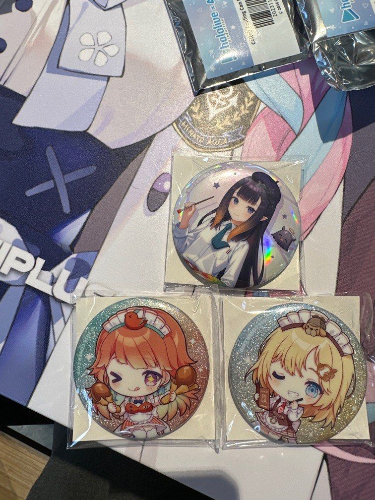 Kiara, Amelia and Ina badge, Hobbies & Toys, Memorabilia & Collectibles ...