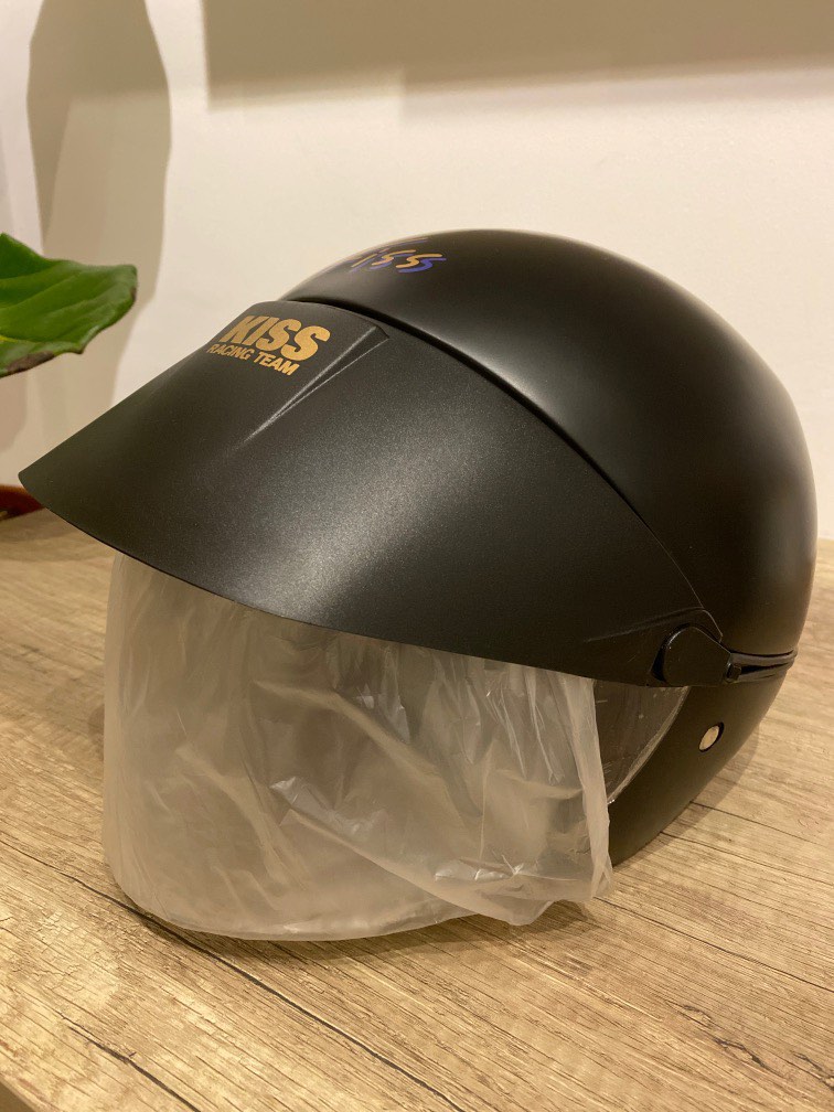 KISS Helmet (M) Matt Black, Motorcycles, Motorcycle Accessories on ...