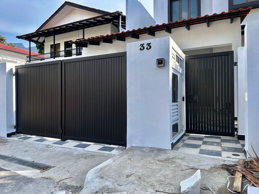 Landed Gate, Furniture & Home Living, Security & Locks, Locks, Doors ...