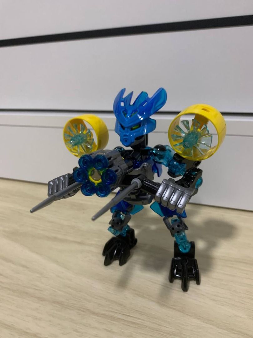 LEGO Bionicle & Legends of Chima Complete Set Bundle (Assorted) - No ...