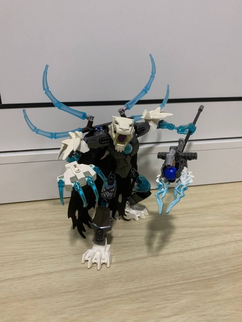 LEGO Bionicle & Legends of Chima Complete Set Bundle (Assorted) - No ...