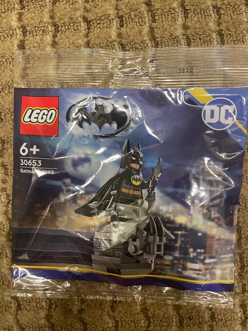 LEGO DC 30653 Batman 1992 polybag, Hobbies & Toys, Toys & Games on ...