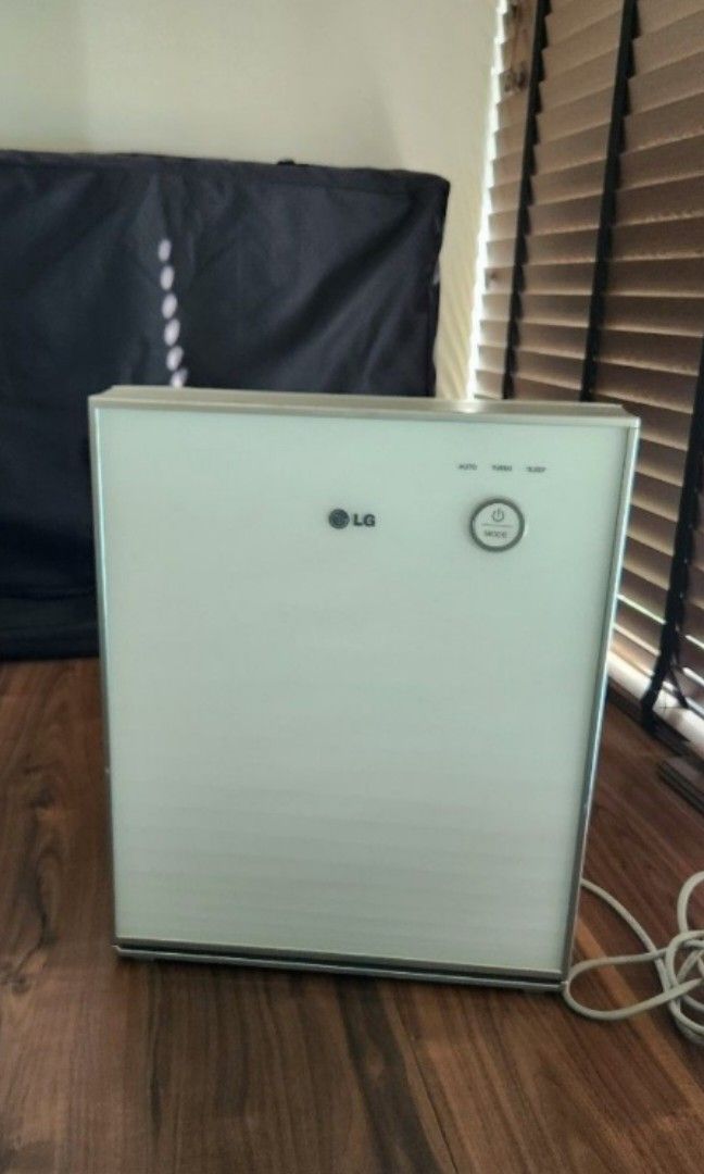 LG Jet Air Air Purifier LG PS-S200, TV & Home Appliances, Air Purifiers & Dehumidifiers on Carousell
