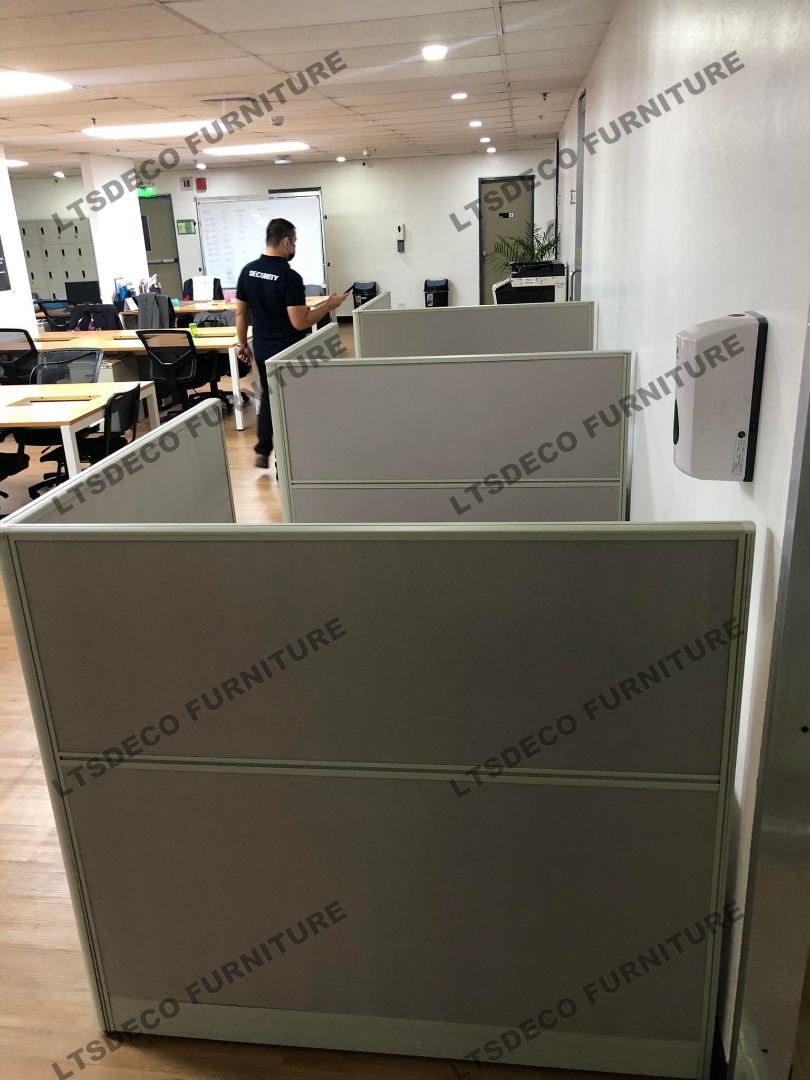 L-SHAPE SCREEN PANEL OFFICE PARTITION, Furniture & Home Living, Office ...