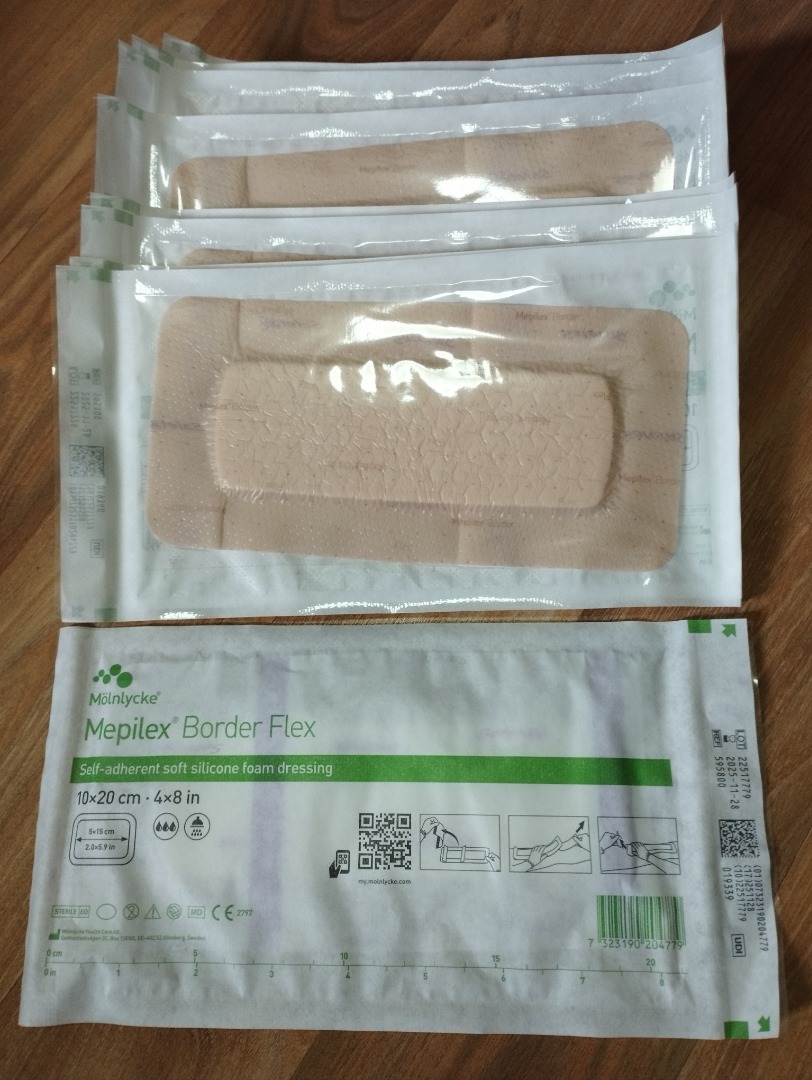 Mepilex Border Flex 10x20cm, Health & Nutrition, Medical Supplies ...