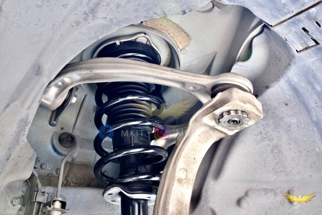 Mercedes W205 Suspension, Car Accessories, Car Workshops & Services on Carousell