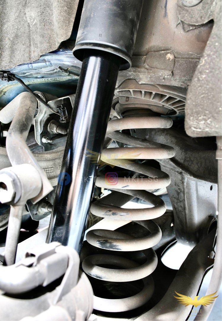 Mercedes W205 Suspension, Car Accessories, Car Workshops & Services on Carousell