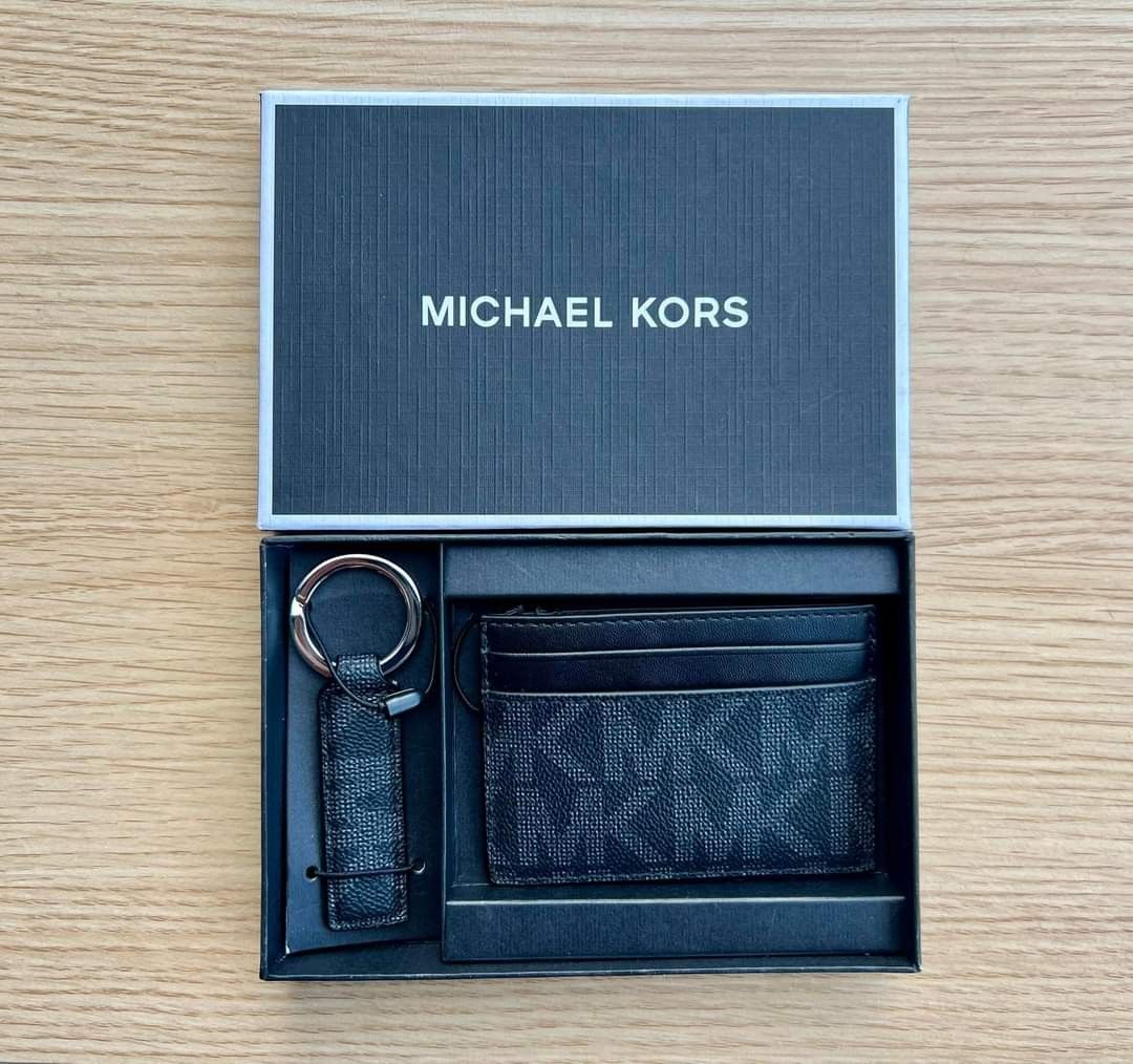 Michael Kors Cardholder and Keychain Set, Luxury, Bags & Wallets on ...