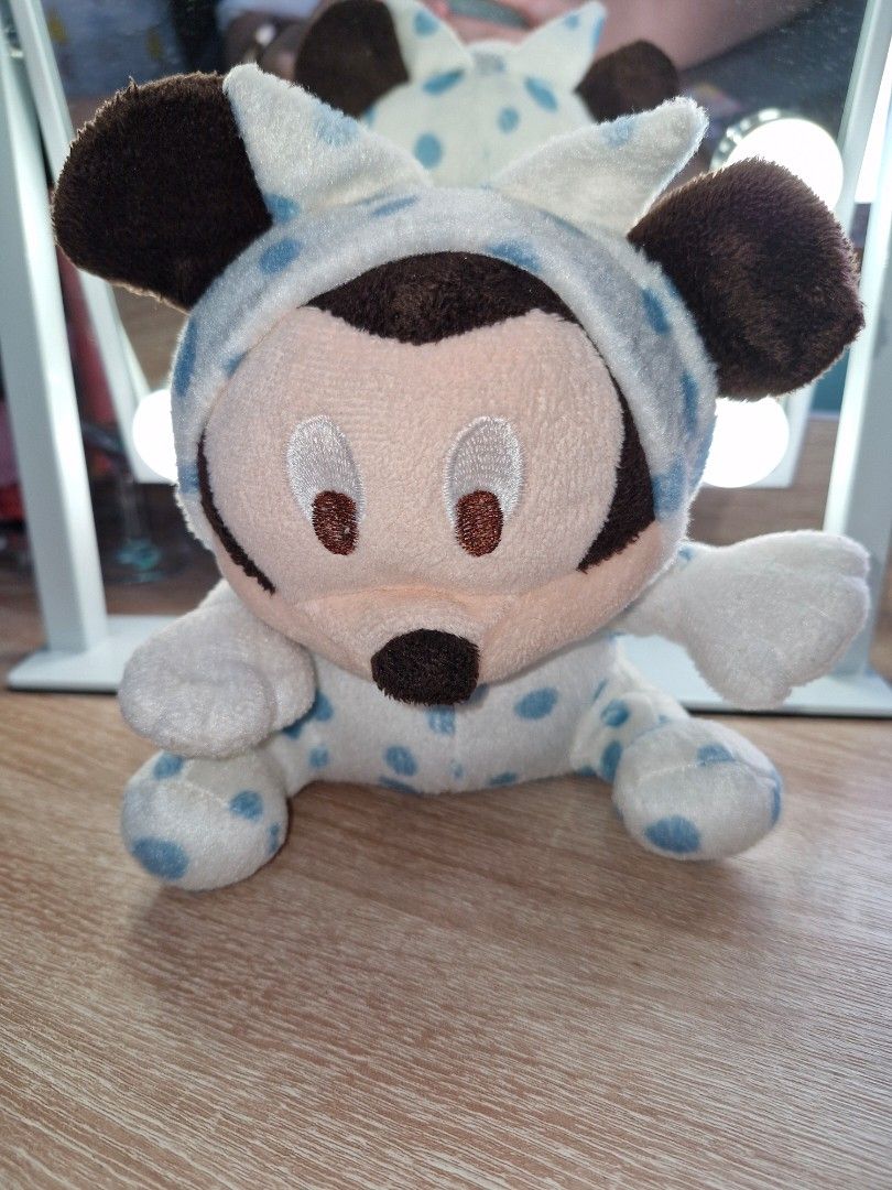 Minnie Mouse Polka Dot Plushie, Hobbies & Toys, Toys & Games on Carousell