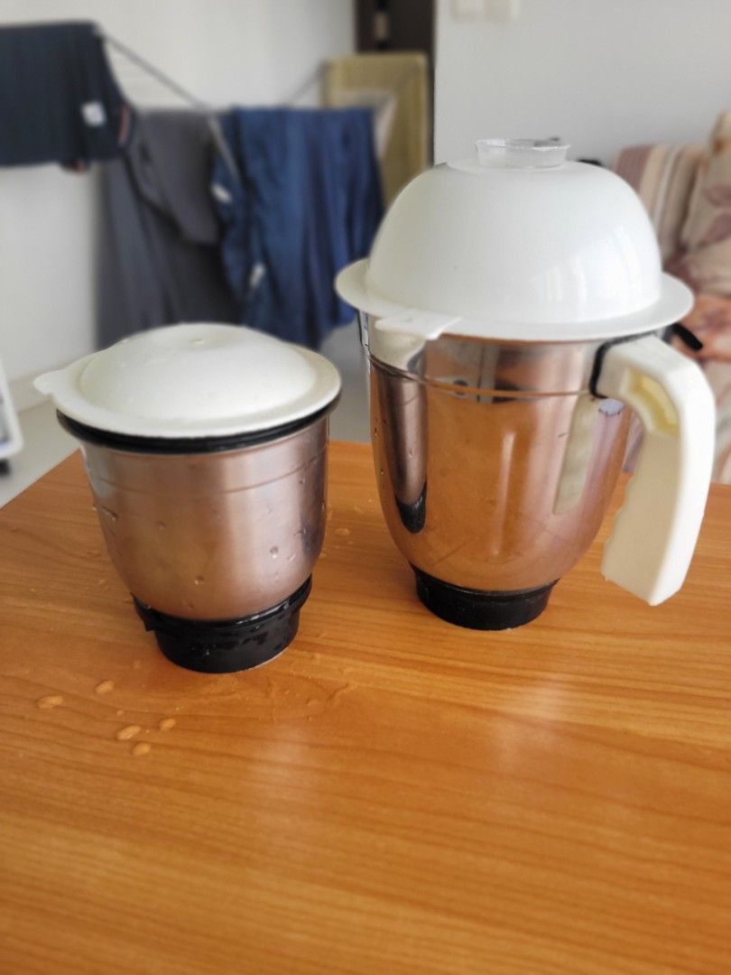 Mixer grinder with two containers, TV & Home Appliances, Kitchen ...