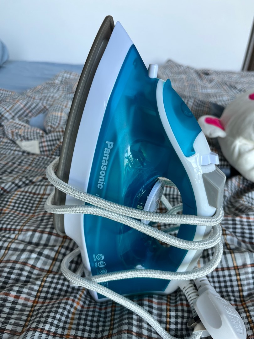 Panasonic Steam Iron - Dynamic Blue, TV & Home Appliances, Irons ...