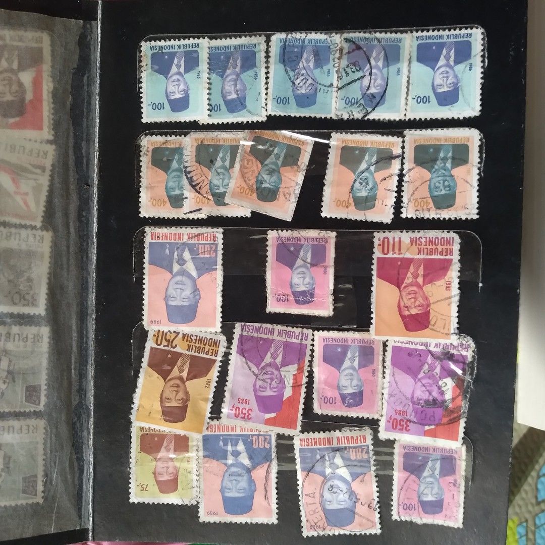Perangko Stamp Album Kuno Jadul Koleksi, Buku & Alat Tulis, Alat Tulis ...