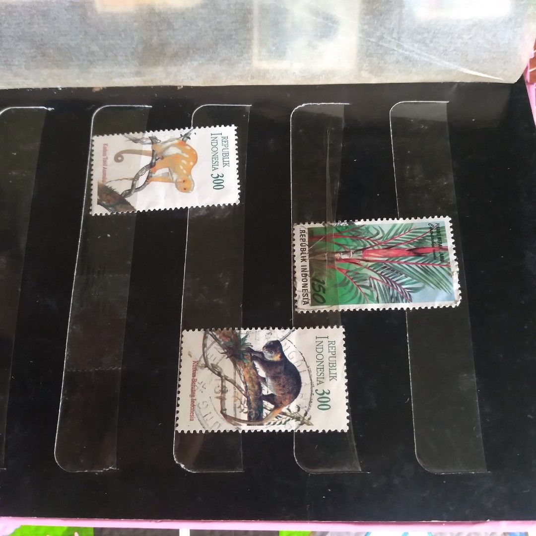 Perangko Stamp Album Kuno Jadul Koleksi, Buku & Alat Tulis, Alat Tulis ...