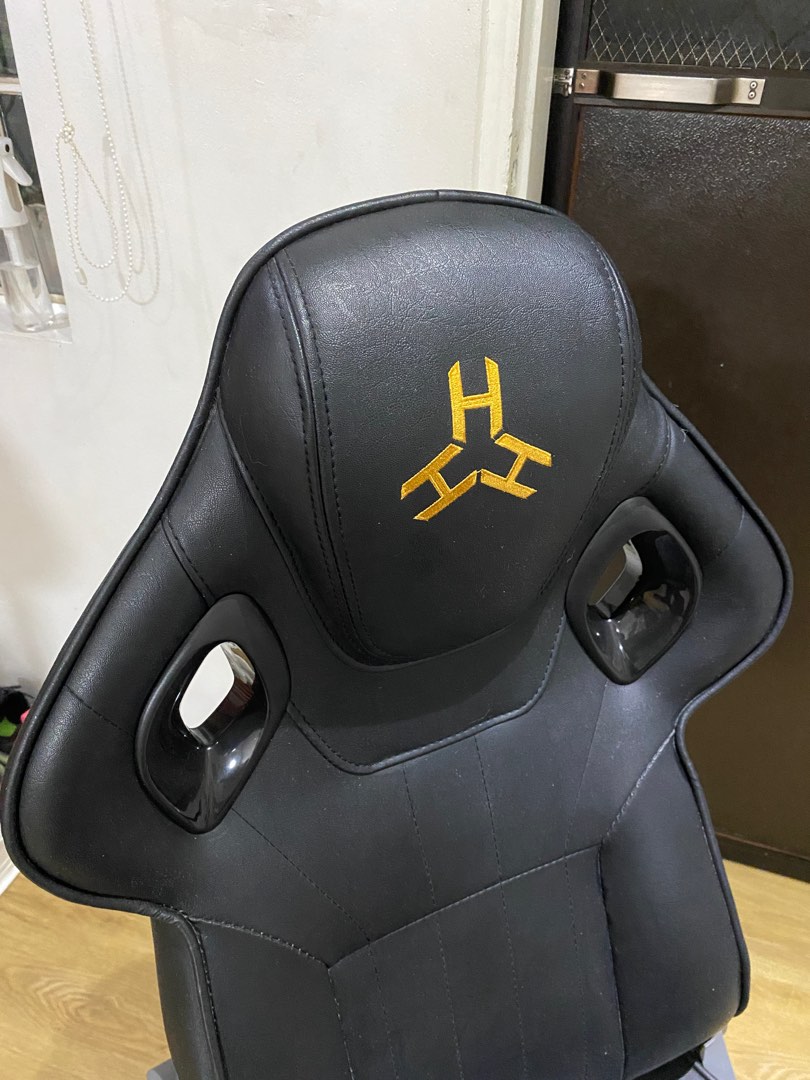 RAKK Casap Elite Gaming Chair, Furniture & Home Living, Furniture ...