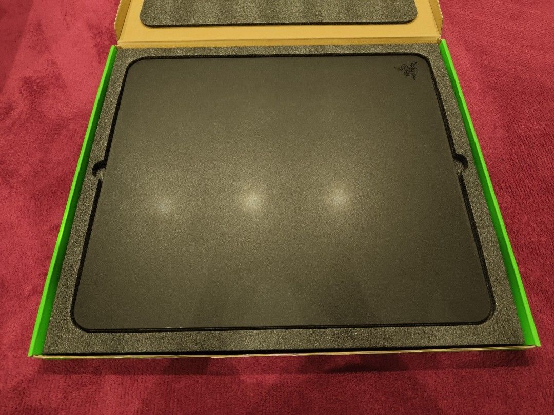 Razer Atlas Glass Mousepad, Computers & Tech, Parts & Accessories ...