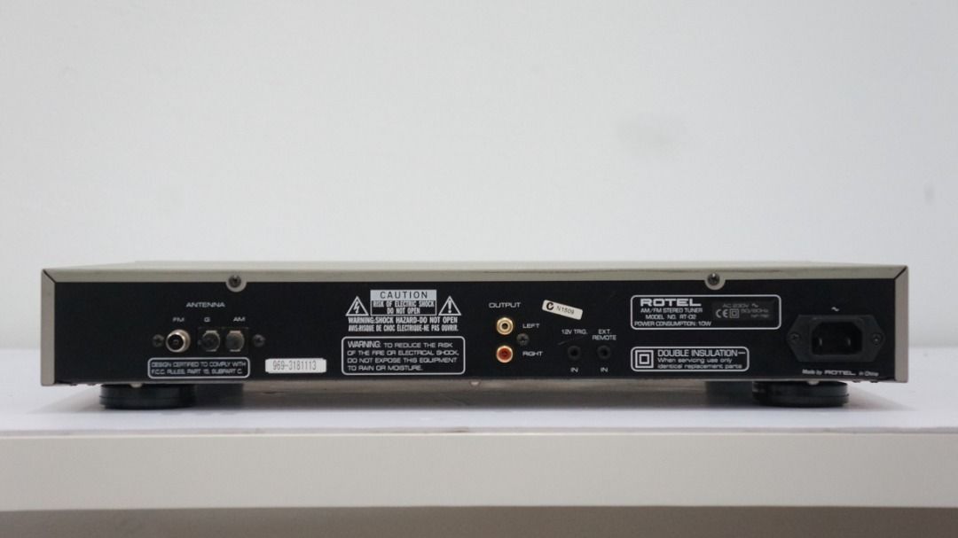 Rotel RT-02 High Grade FM/AM Stereo Tuner, Audio, Other Audio Equipment ...