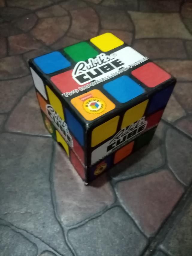 RUBIK'S CUBE - Two impossible jigsaw puzzle, Hobbies & Toys, Toys ...