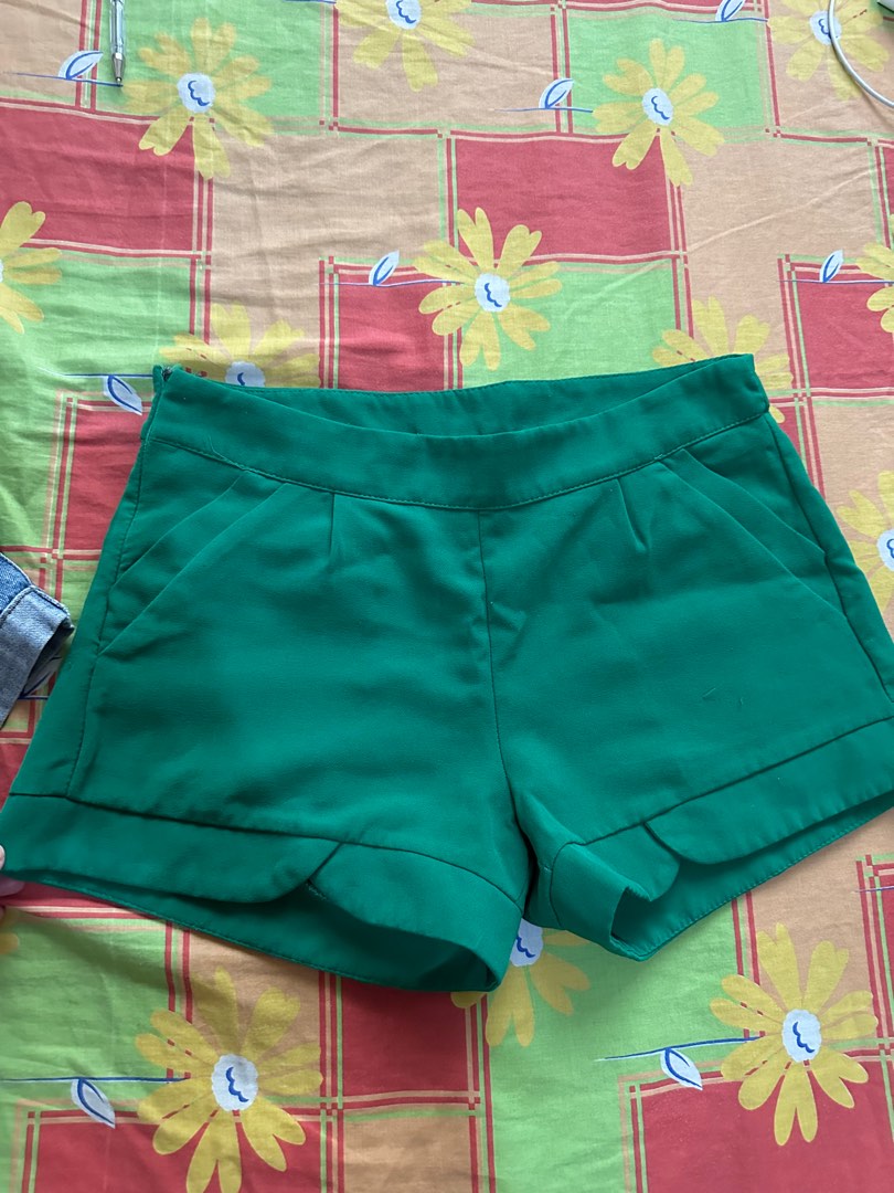 Semi Formal short, Women's Fashion, Bottoms, Shorts on Carousell